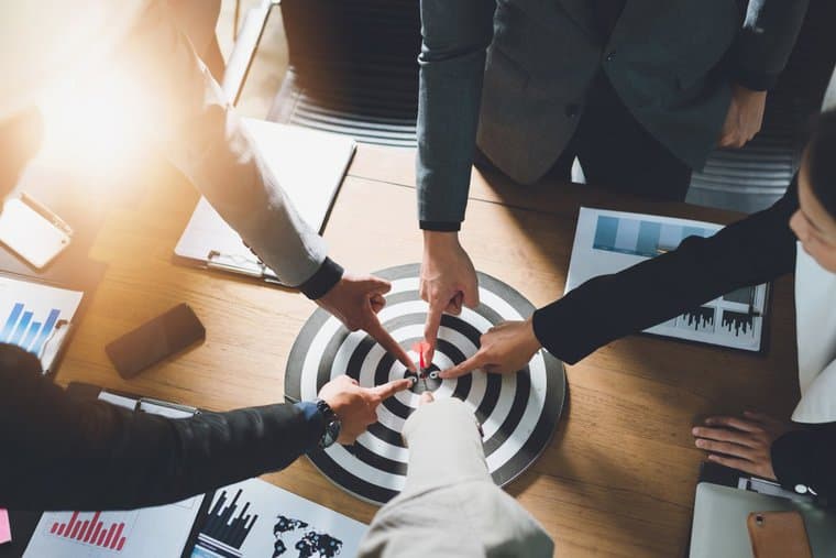 7 Steps For Achieving Challenging Goals – Daily Inspirational Posters